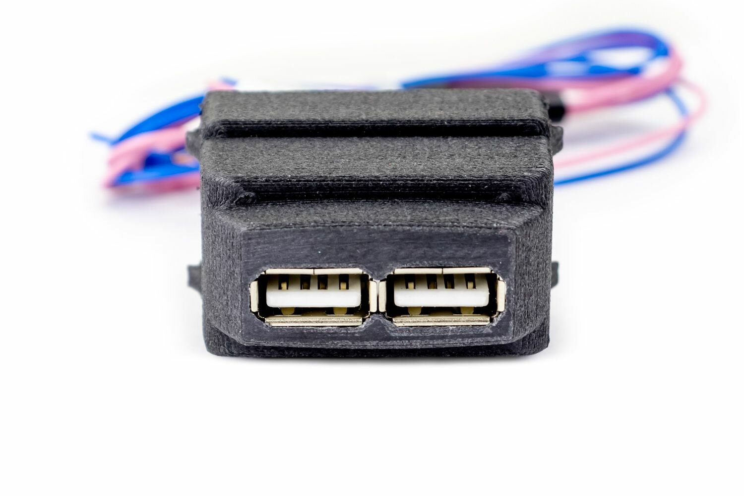 USB-зарядное устройство Штат в консоль на 2 разъема для Лада Икс Рей, Ларгус FL, Ниссан, Рено