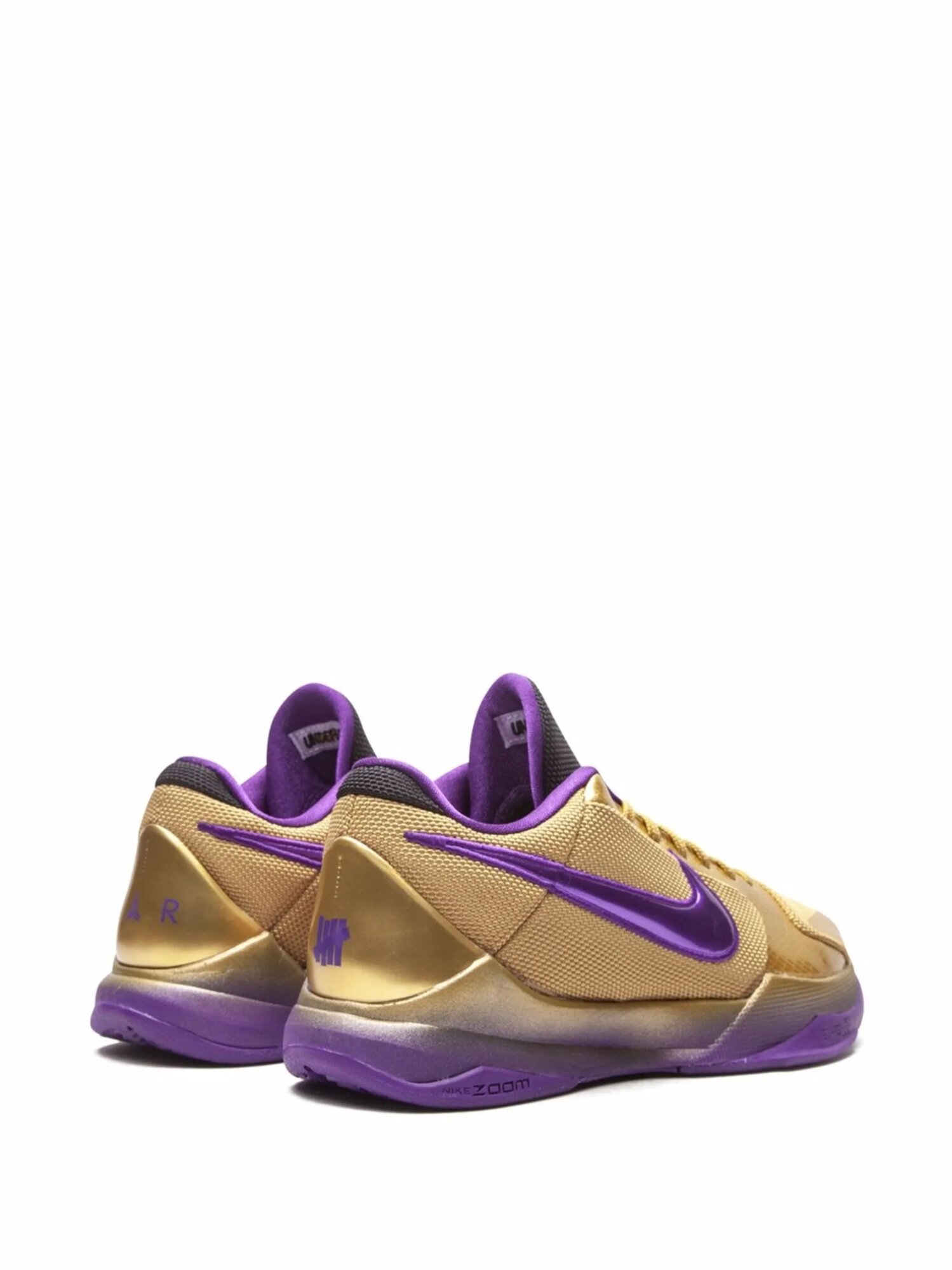Кроссовки NIKE x Undefeated Kobe 5 Protro, размер 8.5 US, золотой — фото 1