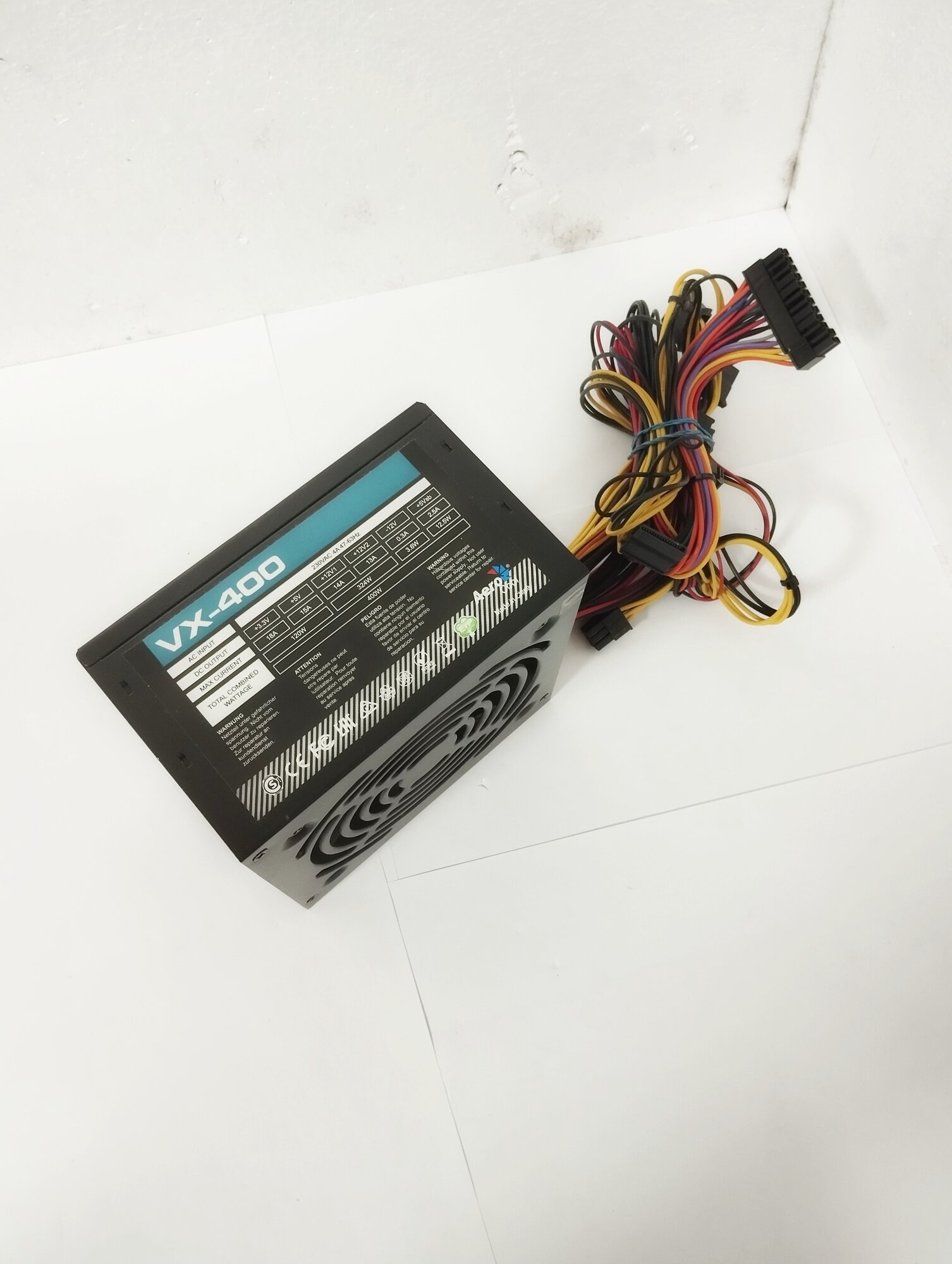 Блок питания AeroCool VX-400 400W 24+8+6pin