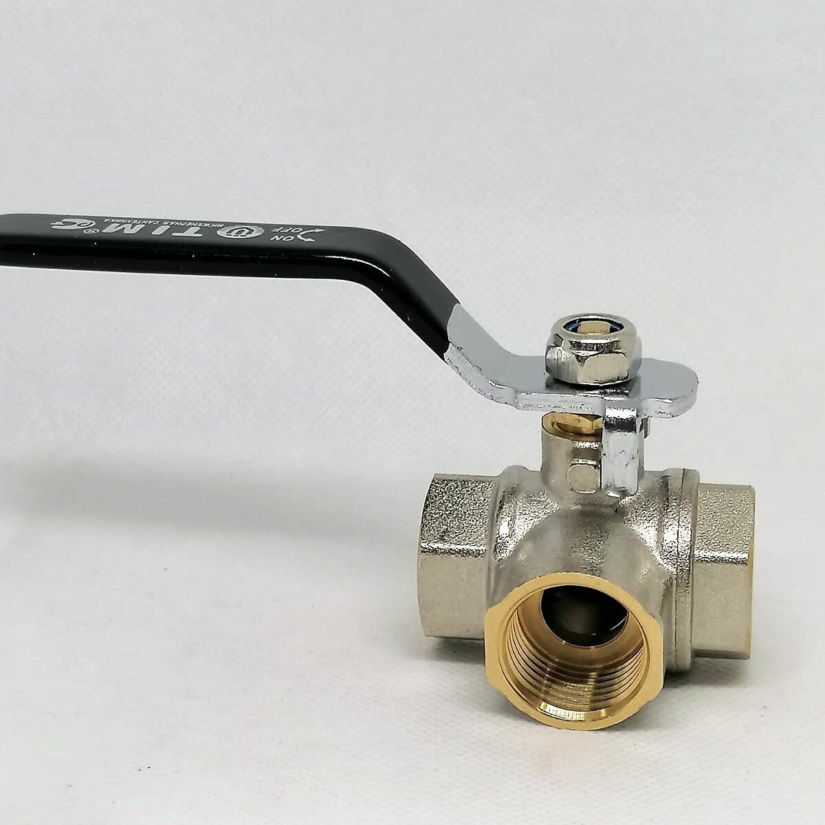 Кран шаровый трехходовой 1 T-образный TIM - 1 шт.