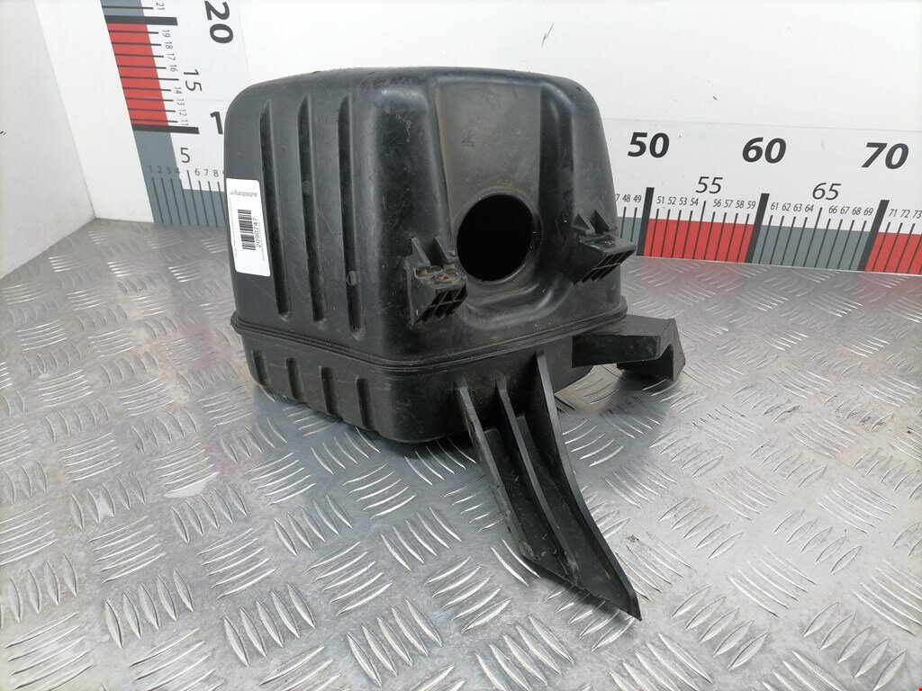 Резонатор воздушного фильтра Chevrolet Epica 1 (V250) 96640365 арт. 2090747