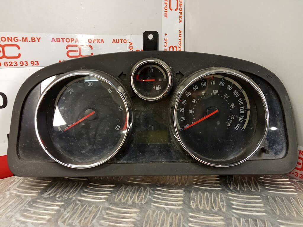 Панель приборная (щиток приборов) Opel Antara (L07) 96941874 арт. 599730