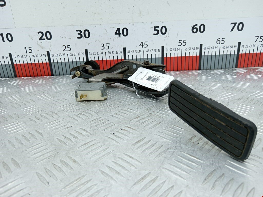 Педаль газа Subaru Outback 2 (BH) арт. 1766431