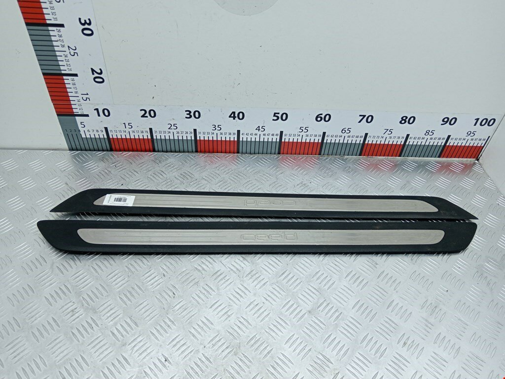 Накладка порога (внутренняя) Kia Ceed 2 (JD) 85882A2101 арт. 1807811