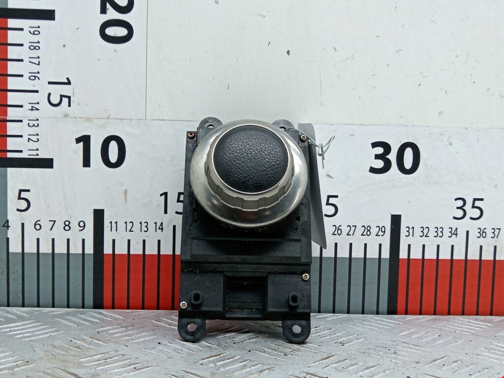 Джойстик управления мультимедиа BMW 6-Series (E63/E64) 65826963051 арт. 1803978