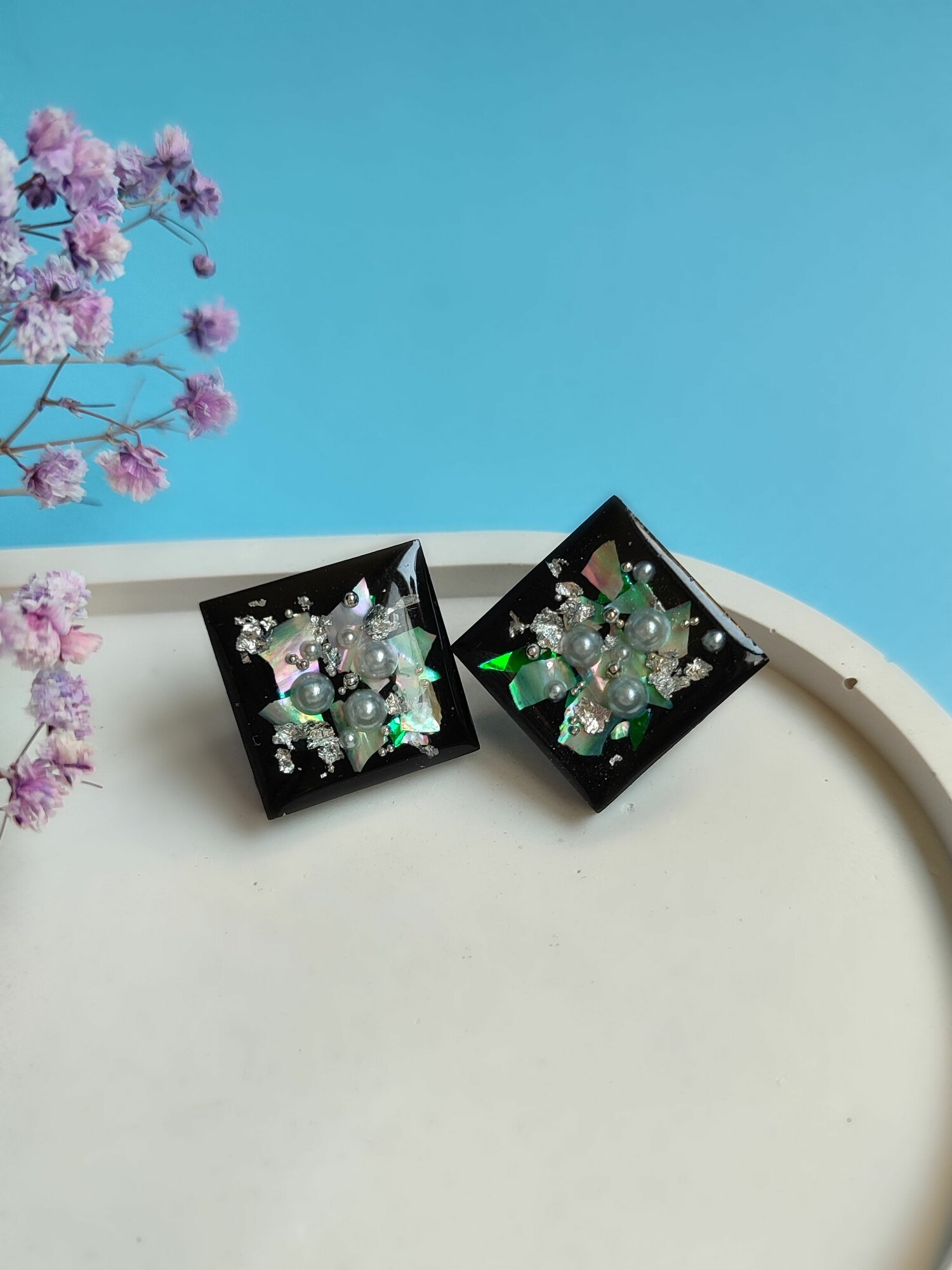 Серьги пусеты