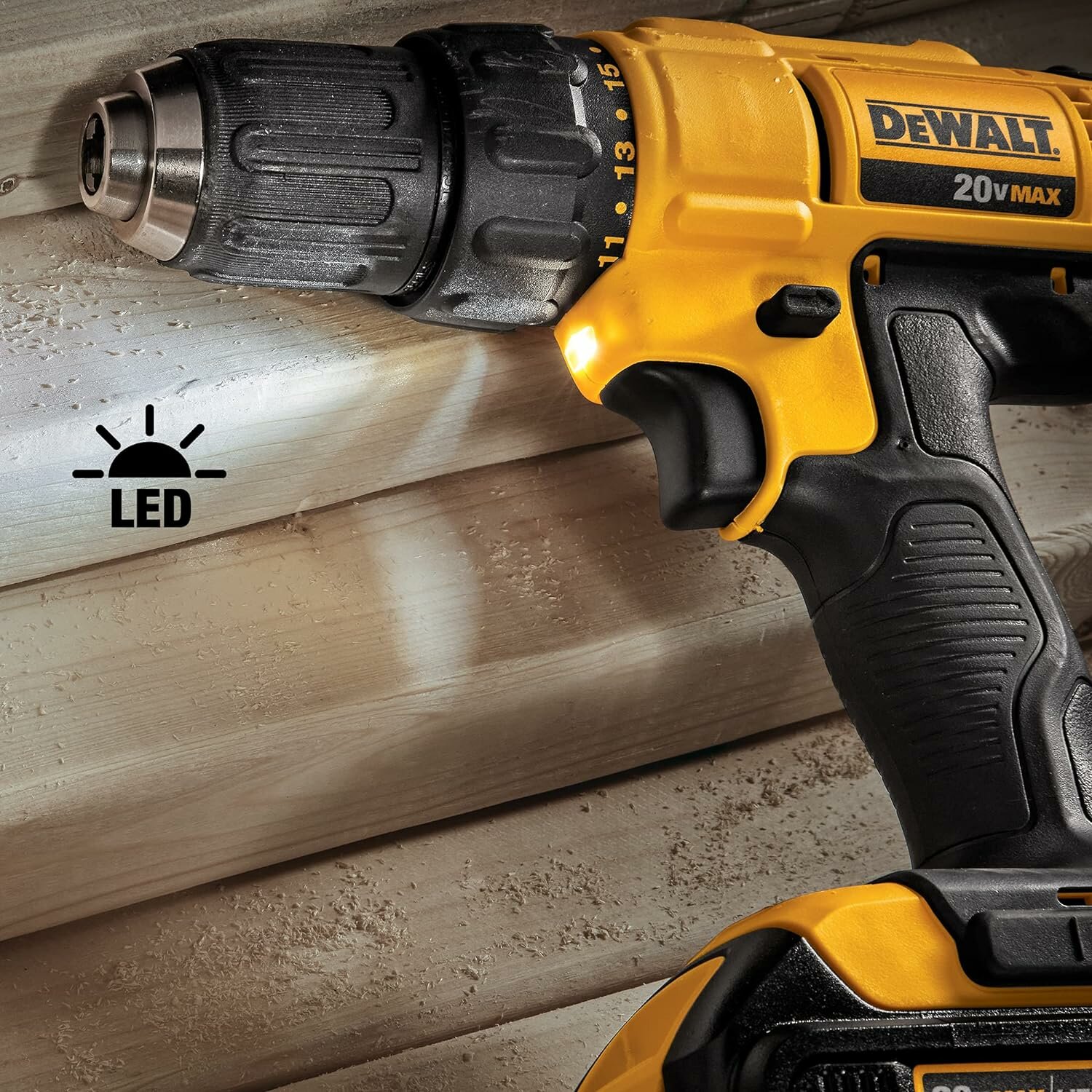 Набор инструментов Dewalt DCK240C2 (дрель-шуруповерт DCD771+ винтоверт DCF885) + АКБ 2шт (1.5 Ач) +ЗУ — фото 1
