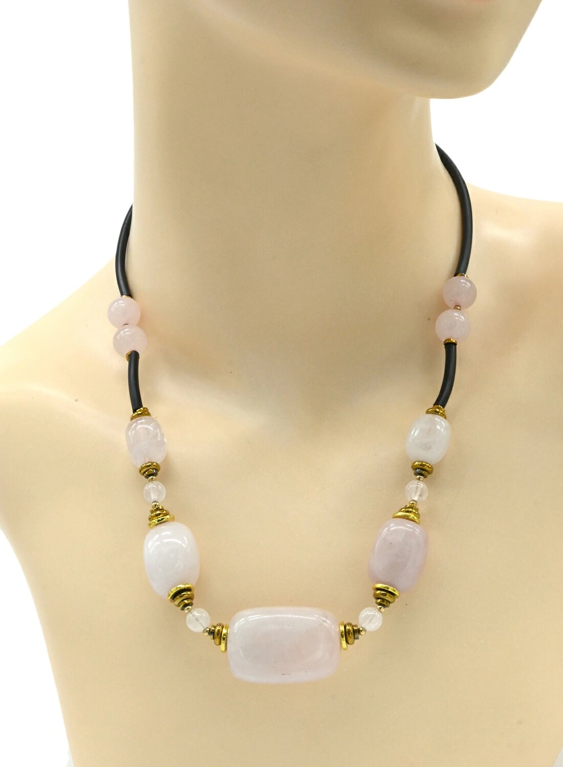 Колье, кварц