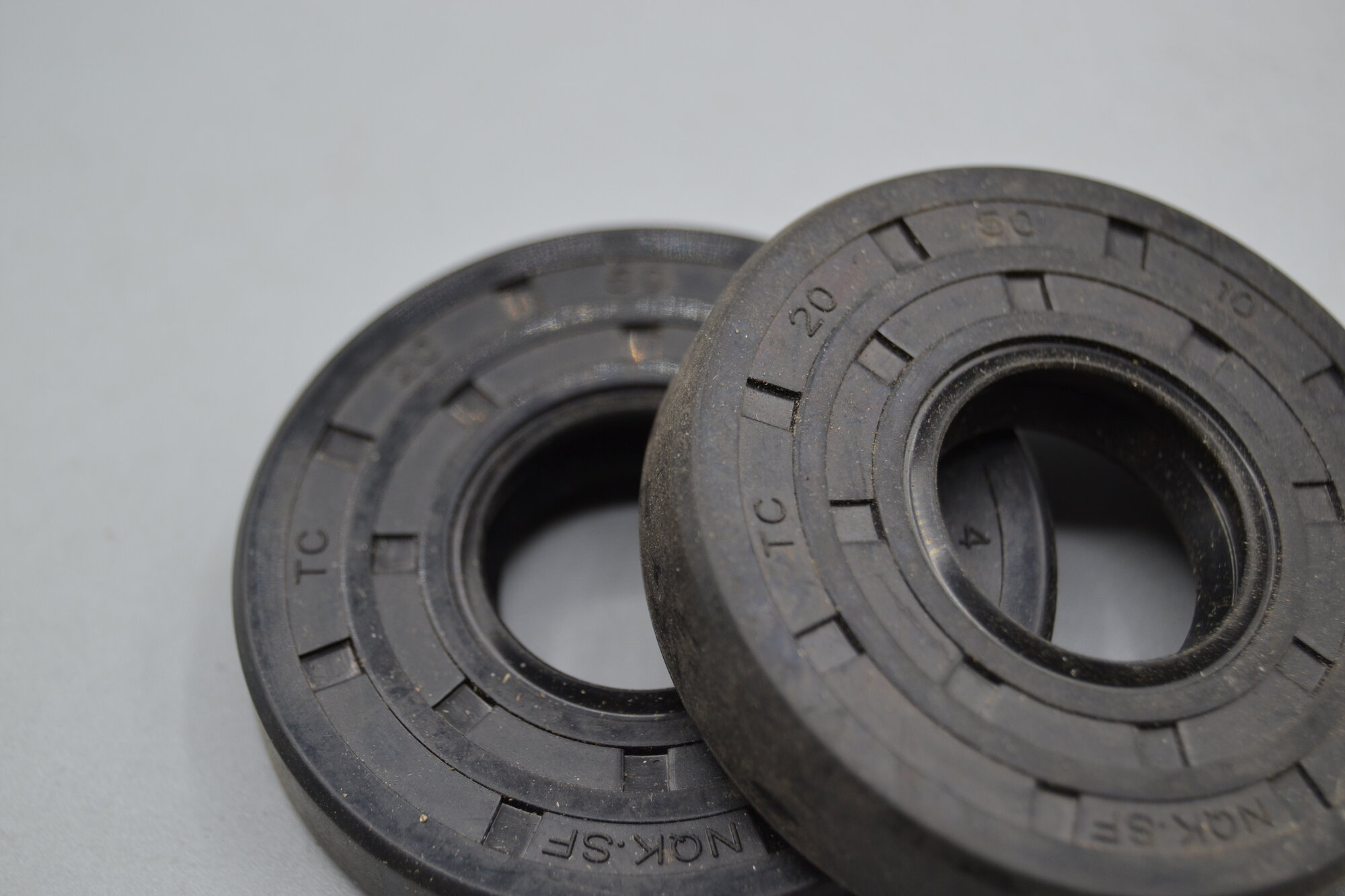 Манжеты сальники 20x50x10, (2шт)