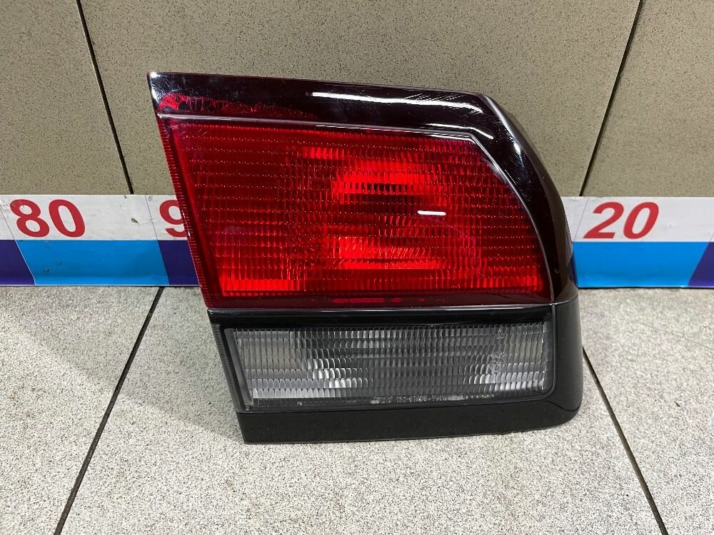 Фонарь задний внутренний левый Mazda 626 GF GE6T513G0B