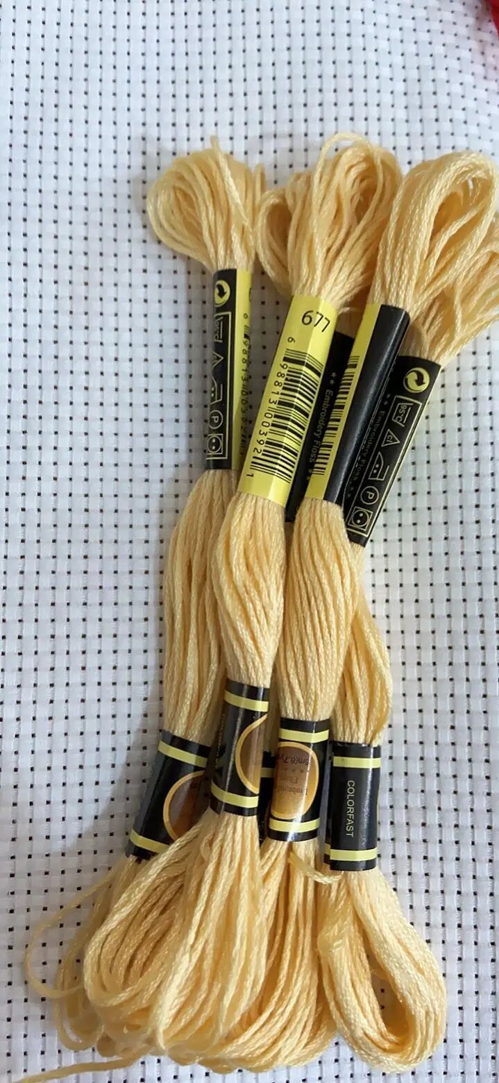 Набор ниток для вышивки DMC 677 Желтый, 677