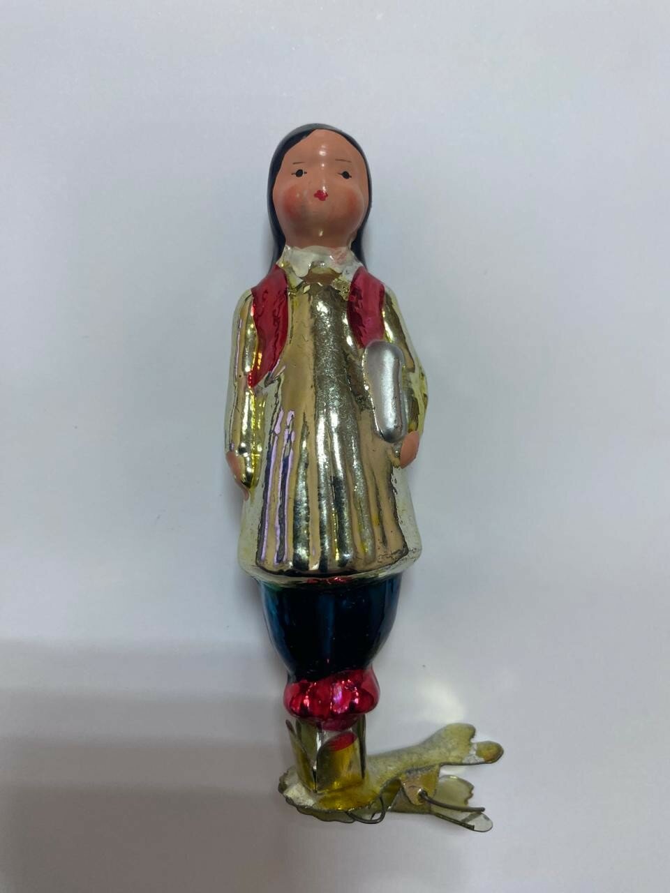 Игрушка на елку Узбечка с книгой