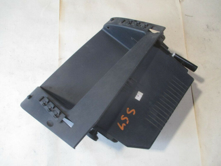 Бардачок корпус 13191459 13191511 94700532 13148919 Опель Астра Н - без крышки - S51, S54