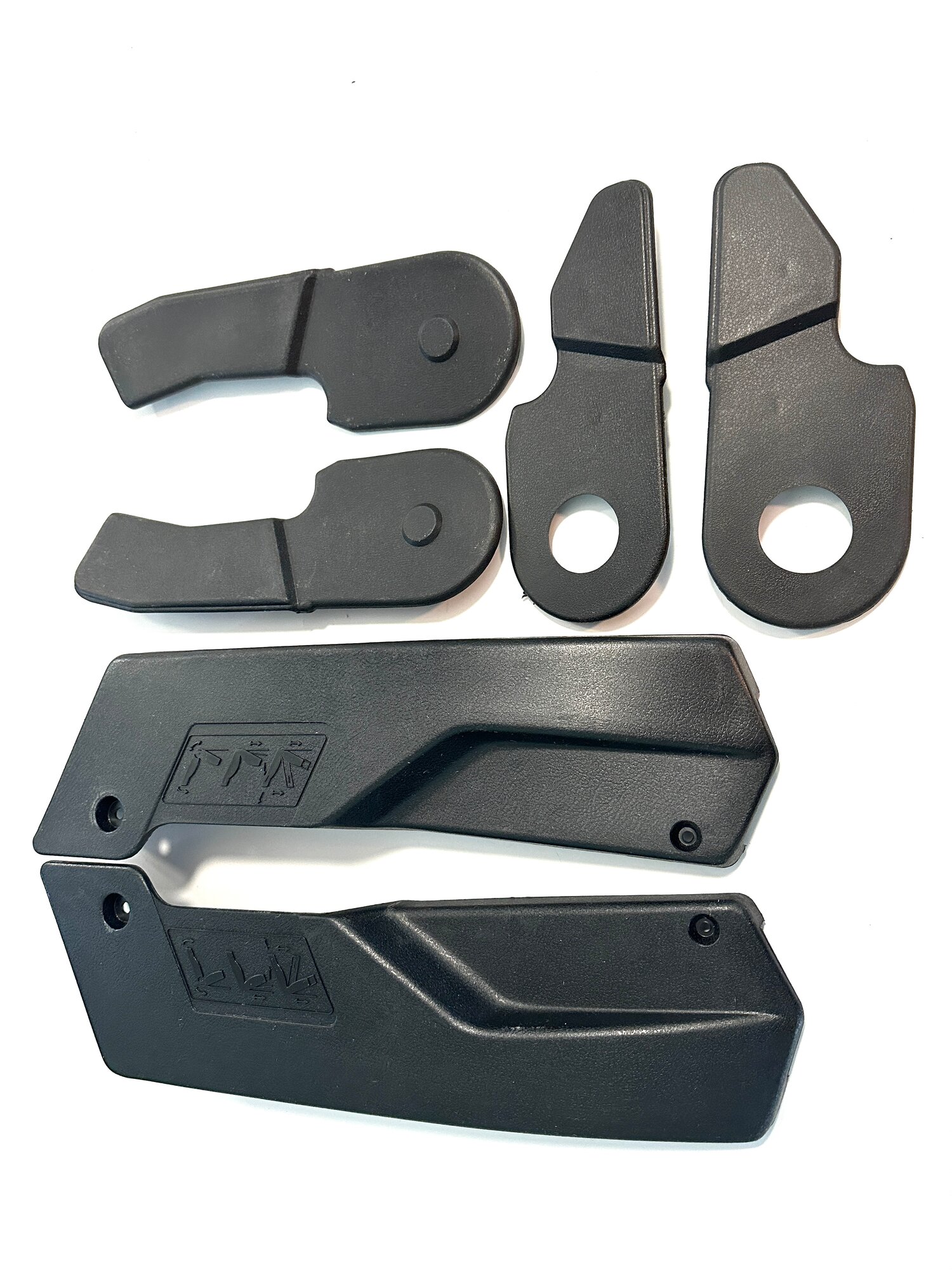 Облицовка низа сиденья для Lada Niva 4x4, пластик, 6 штук, черная