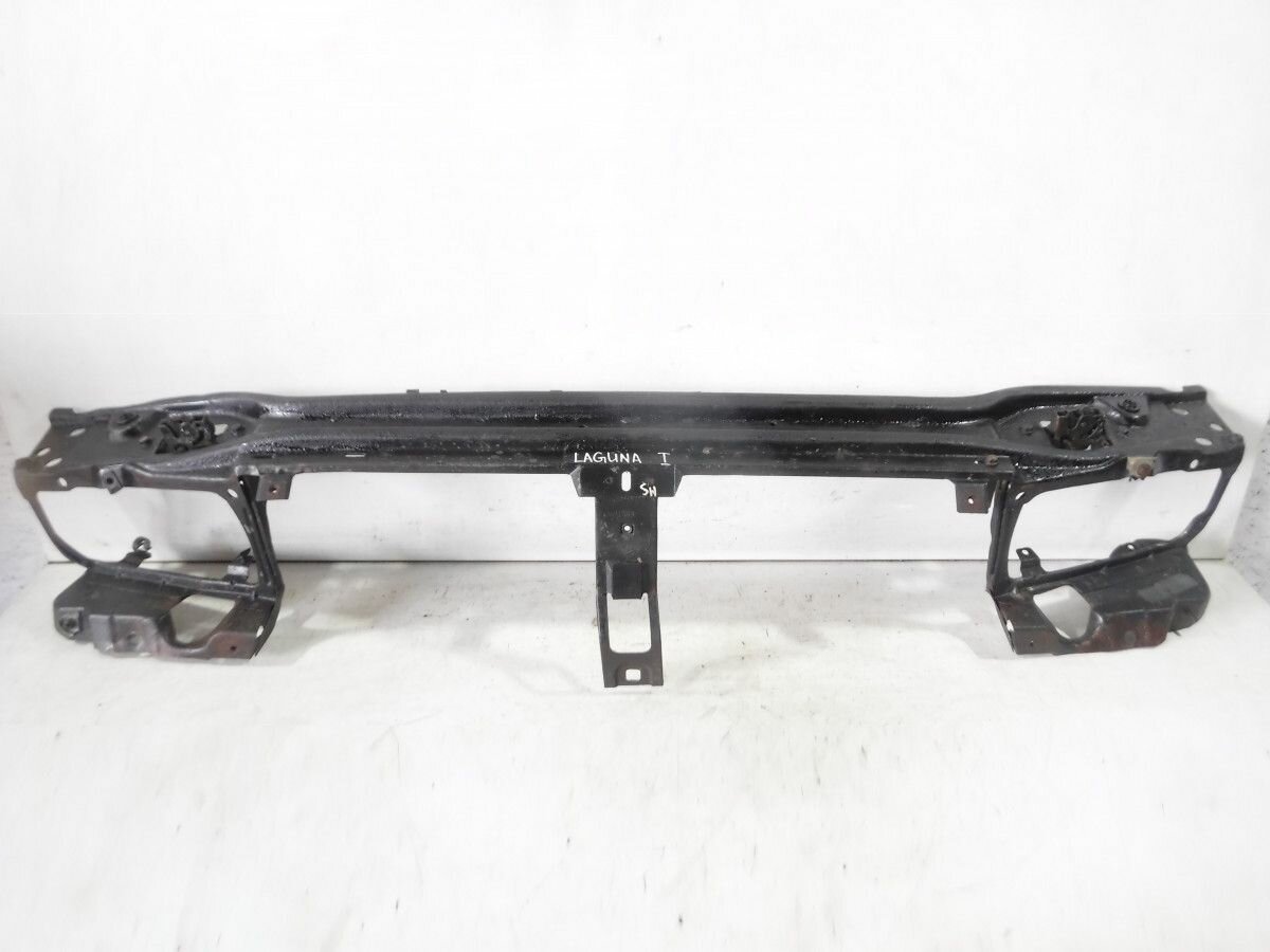 Панель передняя Renault Laguna I (1993—2001) 7751670325