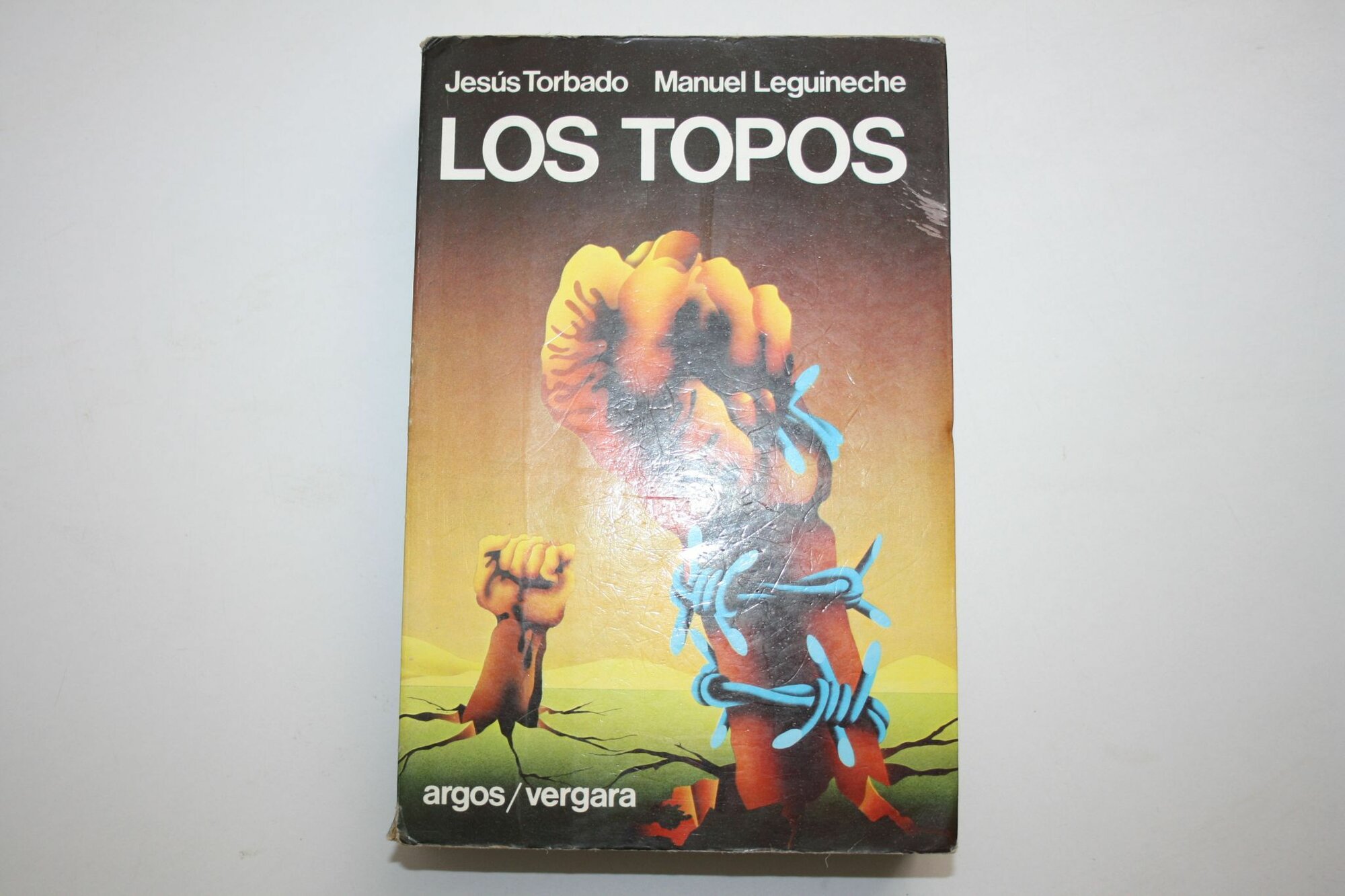 Los topos (Кроты)