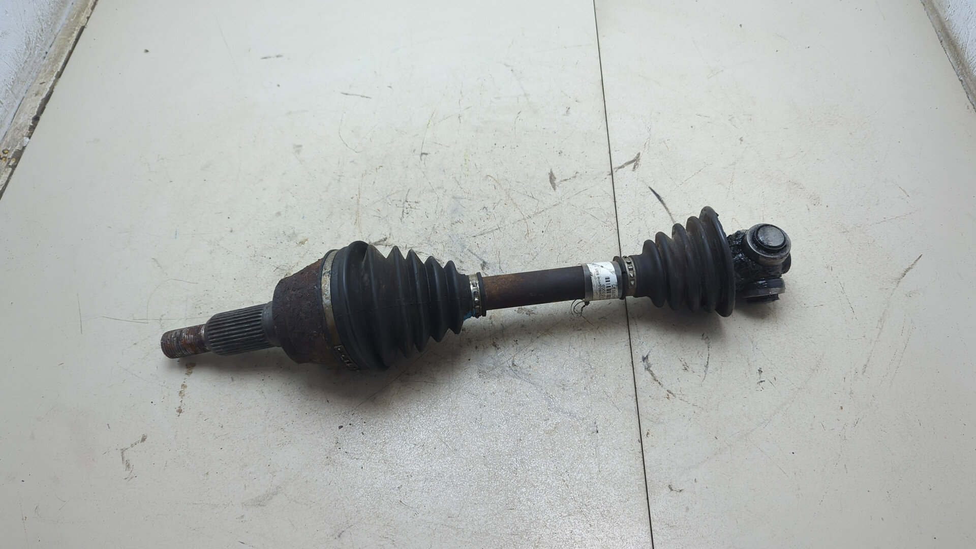 Полуось (вал, шрус) правая передняя Hummer H3 Б/У