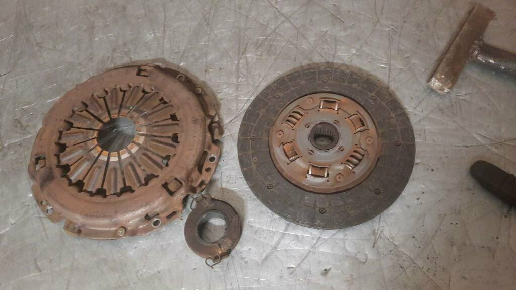 Комплект сцепления Toyota Corolla Verso E121 2003