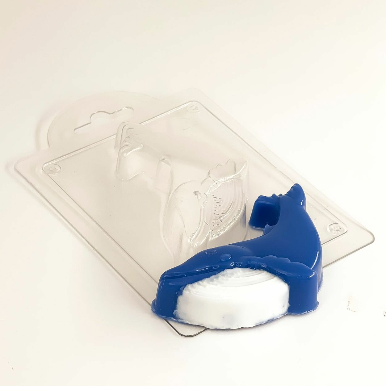 Кит - формочка пластиковая для изготовления мыла, шоколада и гипсовых отливок