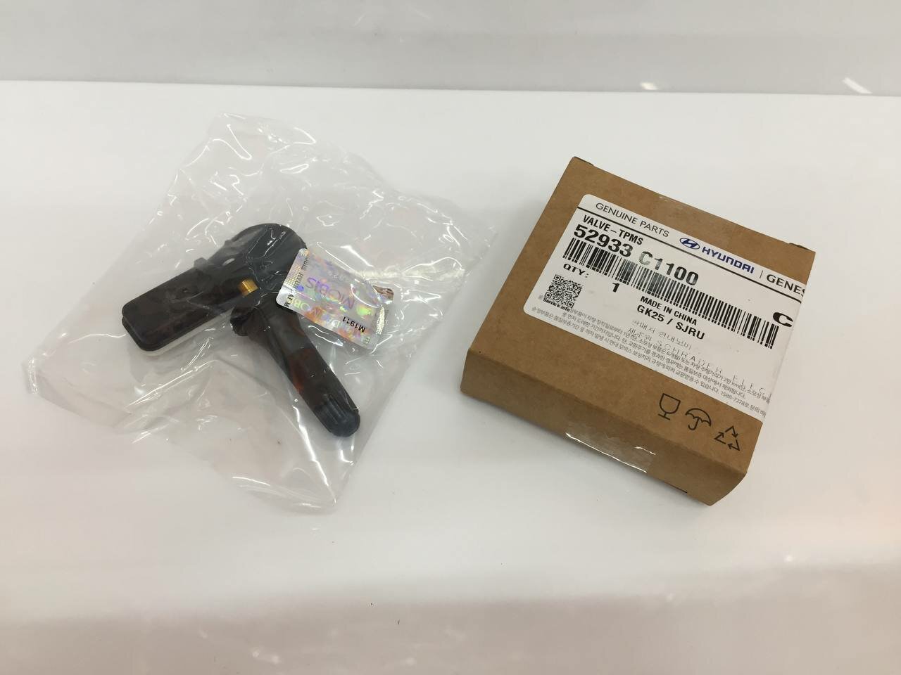 Датчик давления в шинах 52933C1100 для Hyundai и Kia (Creta, Santa Fe, Sonata, Tucson, K900, Palisade)