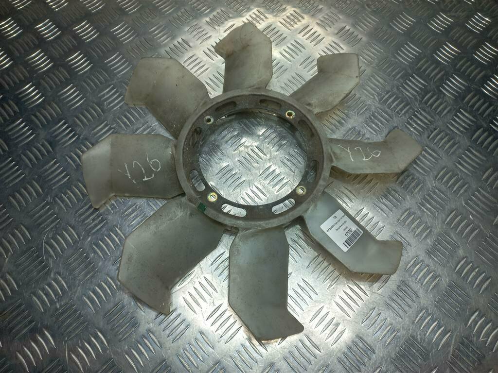 Крыльчатка вискомуфты Б/У для MITSUBISHI PAJERO SPORT I рестайлинг (2004—2008) MD334659