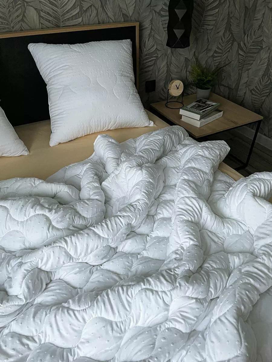 Одеяло 180х220 всесезонное сатин лебяжий пух 2х спальное с эффектом 3 белое