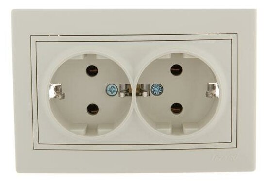 Розетка 2-м СП Mira 16А IP20 с заземл. со вставкой керамика крем. LEZARD 701-0303-127