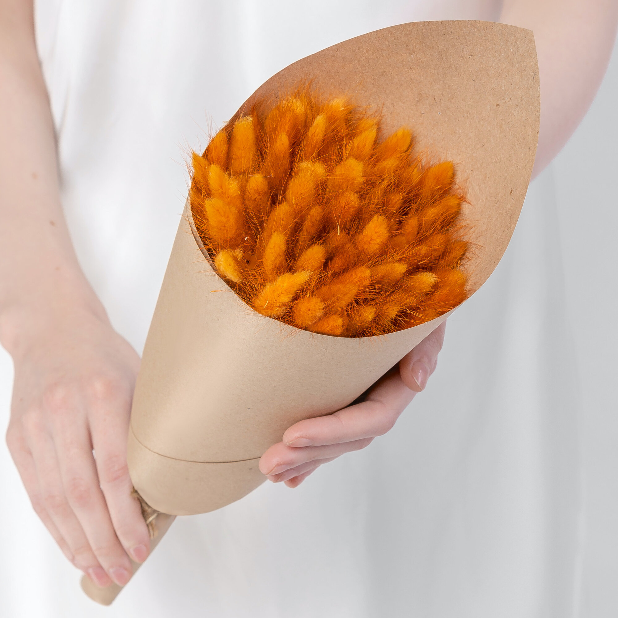 Букет Мегацвет24 "Оранжевый Лагурус" сухоцвет, 1 пучок, 30 см, дизайнерская упаковка