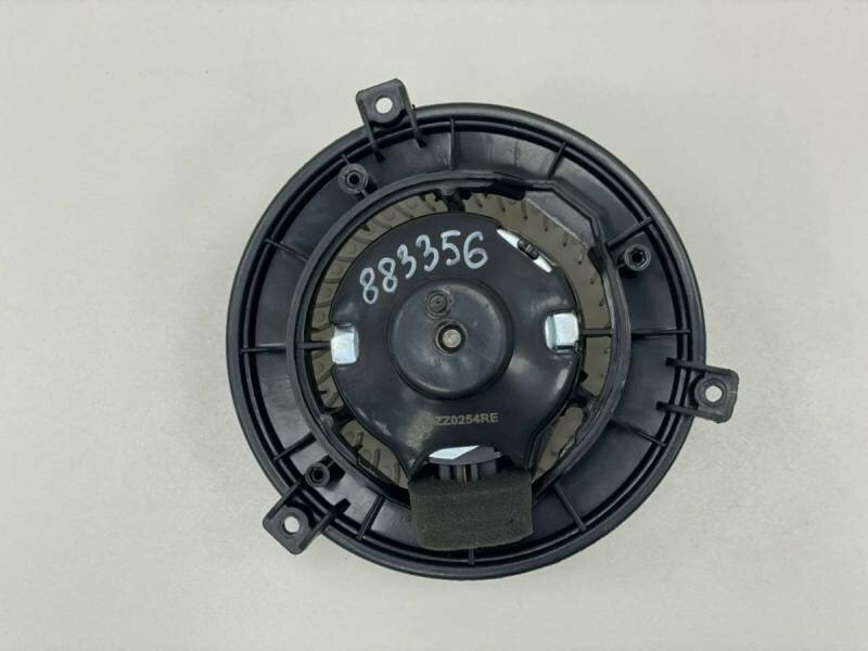 Моторчик отопителя Chevrolet Cobalt T250 2011-2015 кат.номер: 95472959
