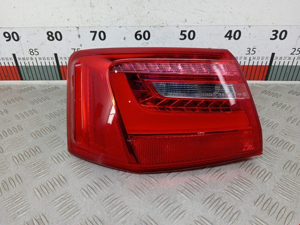 Фонарь задний левый Audi A6 C7 4G5945095A арт. 2262054