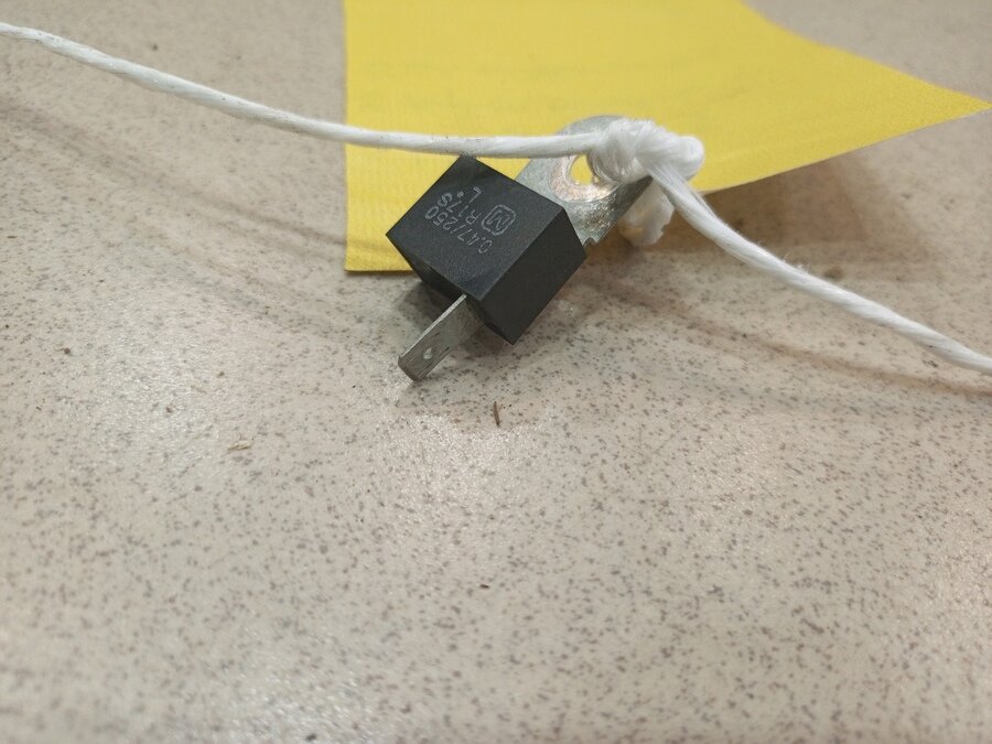 Конденсатор реле от Mazda 3 bk 2003-2009