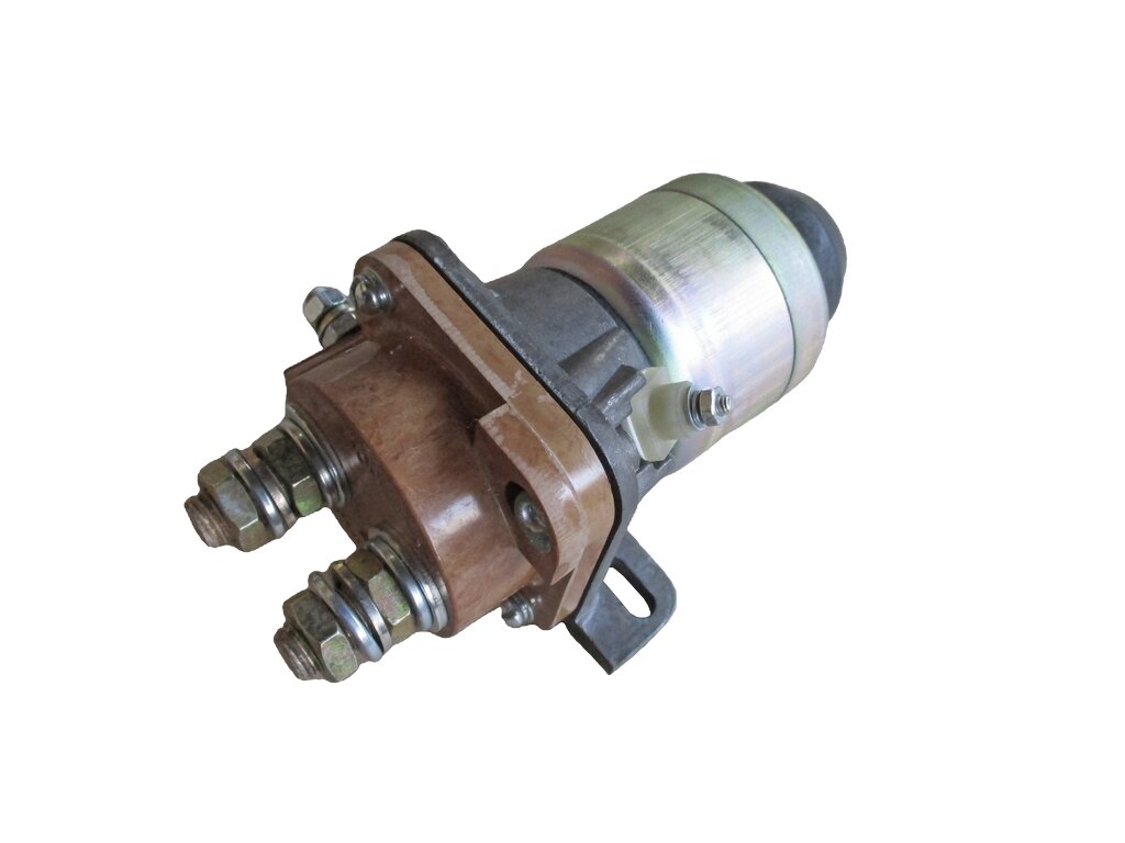 Выключатель массы МТЗ 12В 3-х контактный