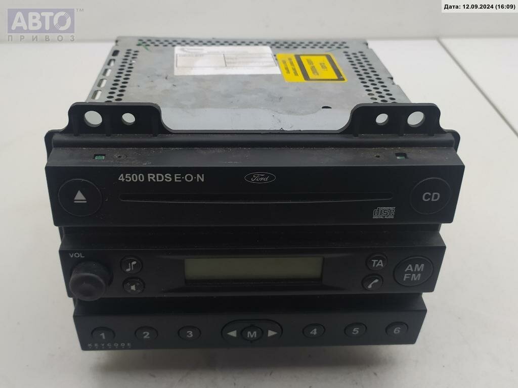 Аудиомагнитола Ford Fusion