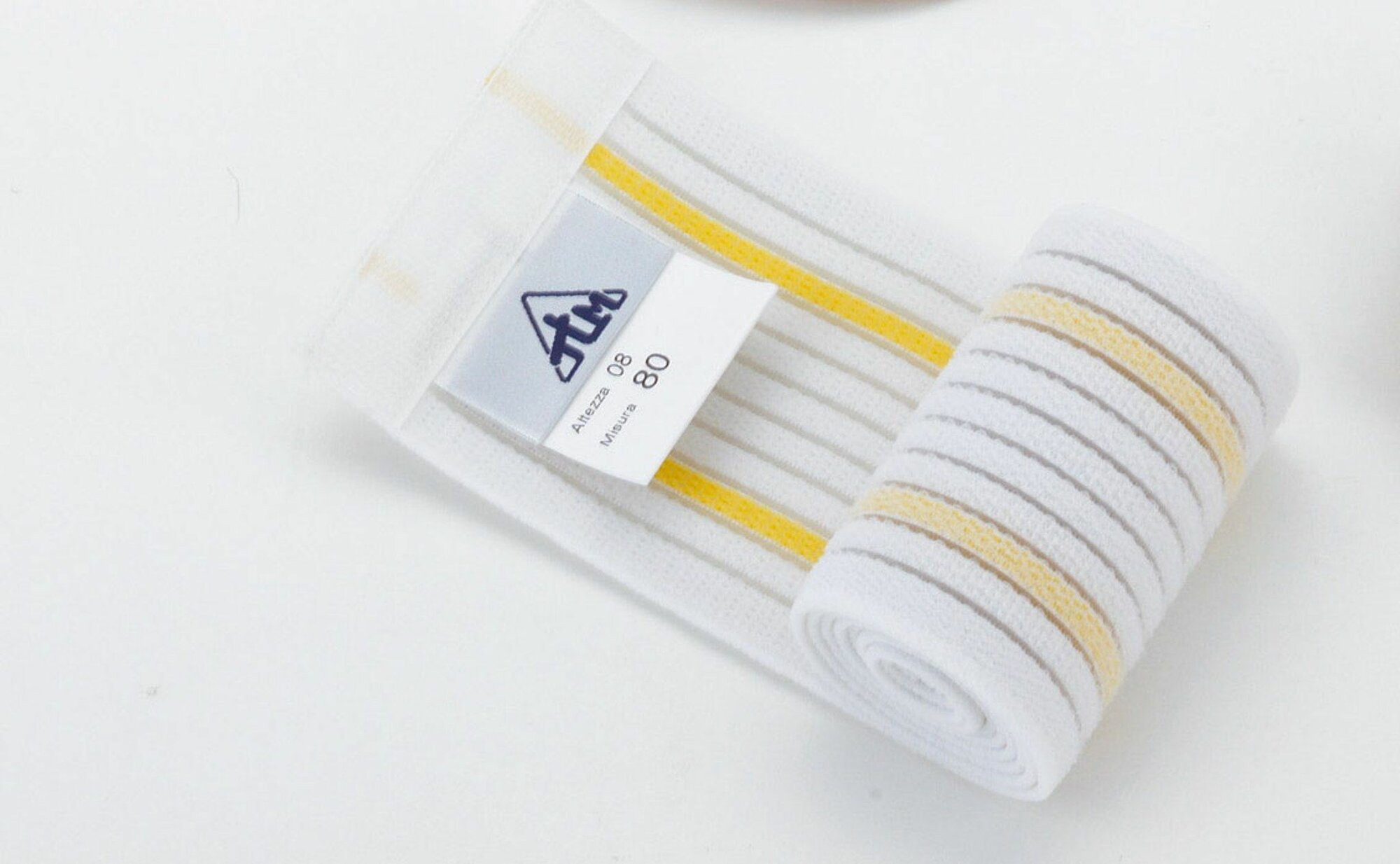 Универсальный спортивный бандаж-суппорт для суставов и мышц BIAGIA