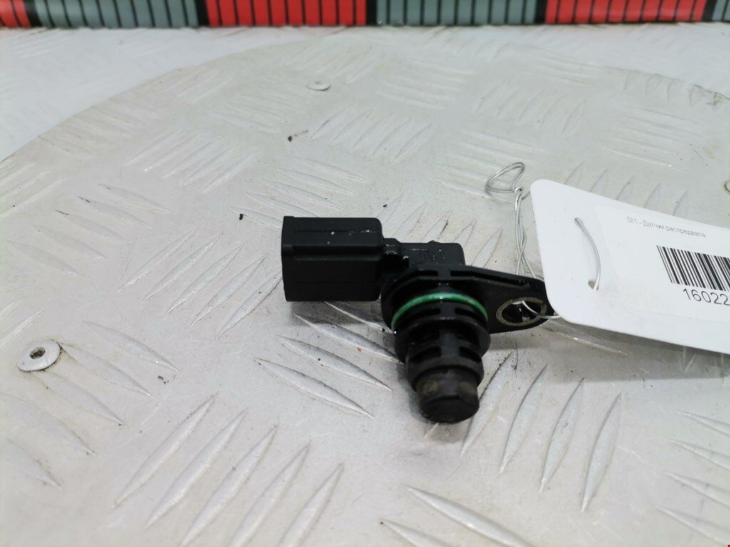 Датчик распредвала Volkswagen Golf 6 030907601E арт. 1602264