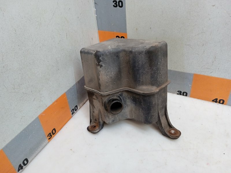 Б/У Хендай Старекс H1 Резонатор воздушного фильтра Hyundai H1 2000 A1 315658 Hyundai-KIA арт. 282314A002