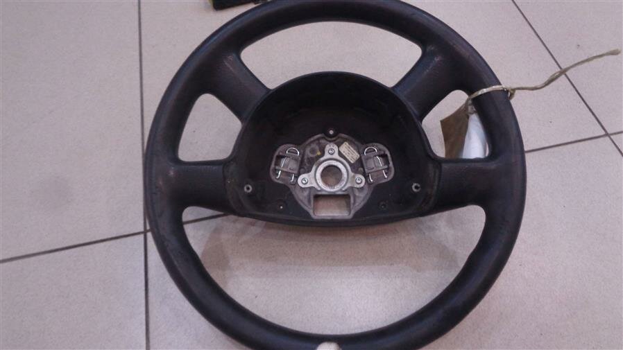 Рулевое колесо от Volkswagen Passat B6 2005-2010