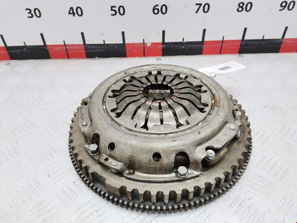 Маховик (демпфер сцепления) Renault Logan 2 123107186R арт. 1660216