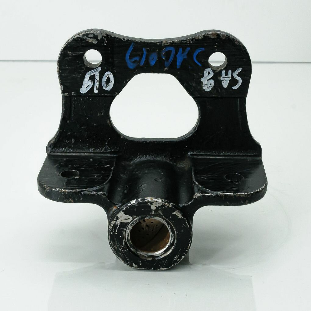 Кронштейн передней рессоры задний HINO PROFIA, GSPARTS