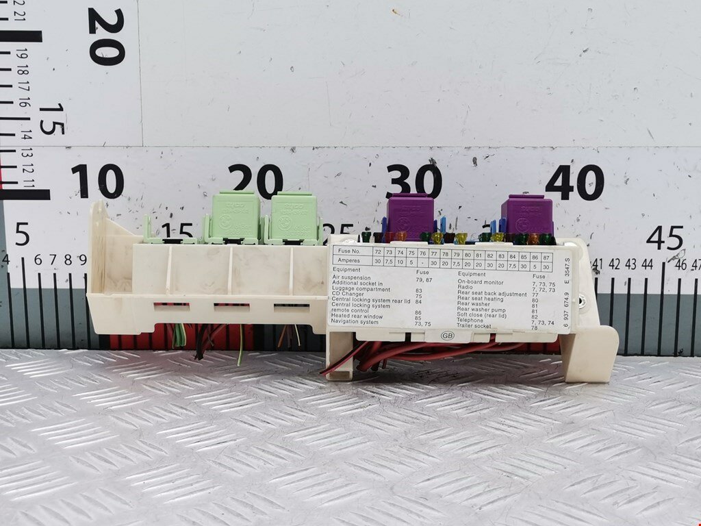 Блок реле BMW X5 (E53) 61138384527 арт. 1905417