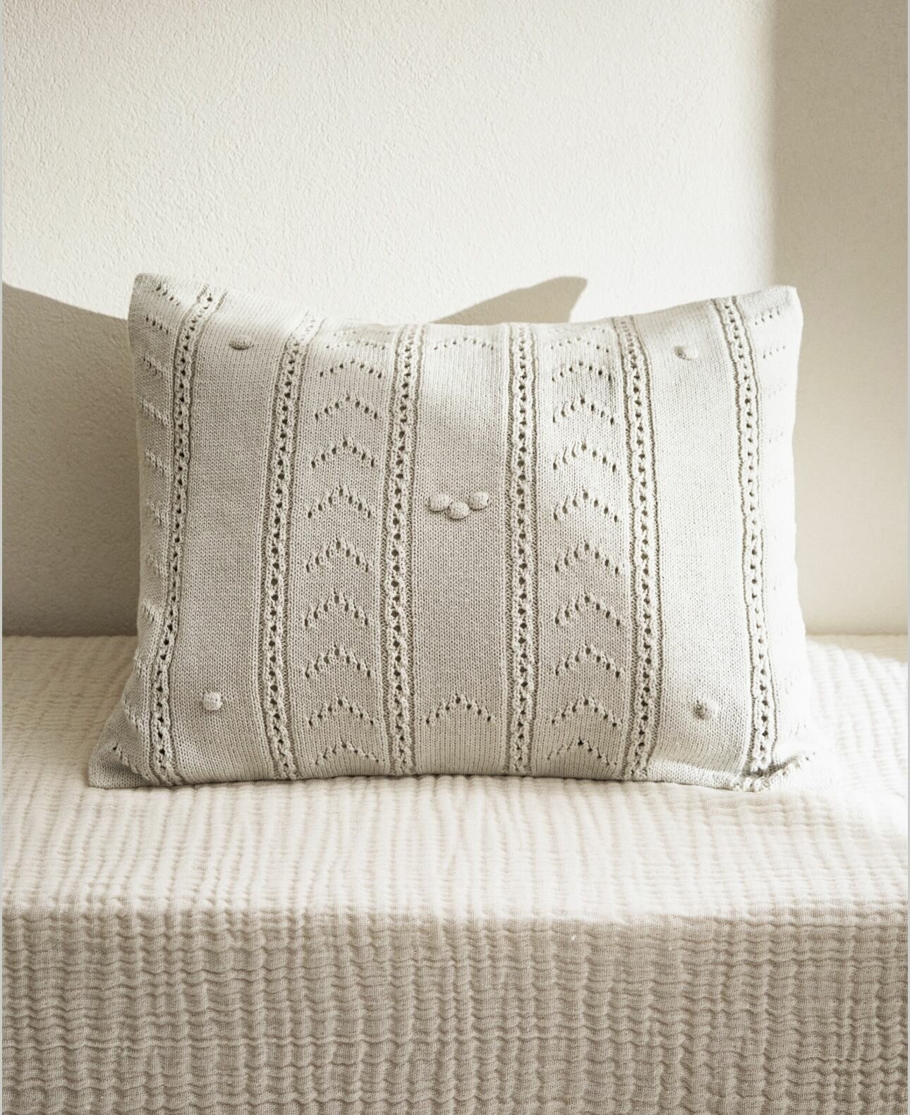 Ажурная декоративная наволочка Zara Home