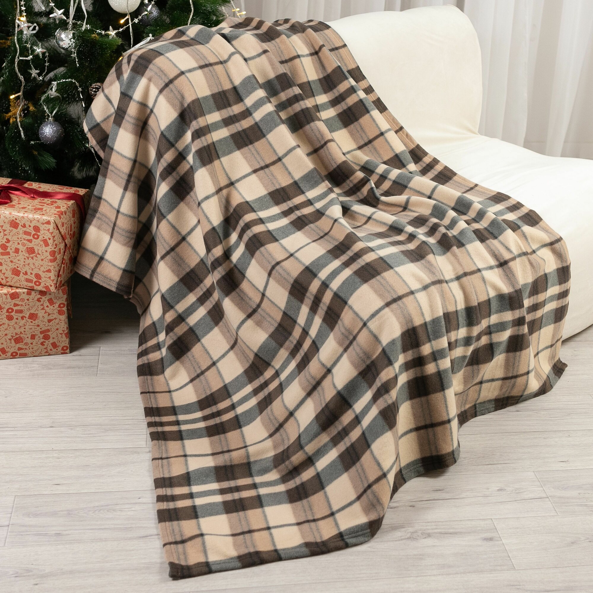 Плед 130х150 см флисовый легкий Wellness