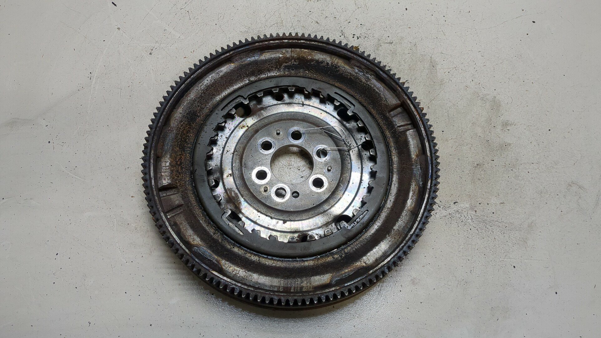 Маховик Volkswagen Touran Б/У