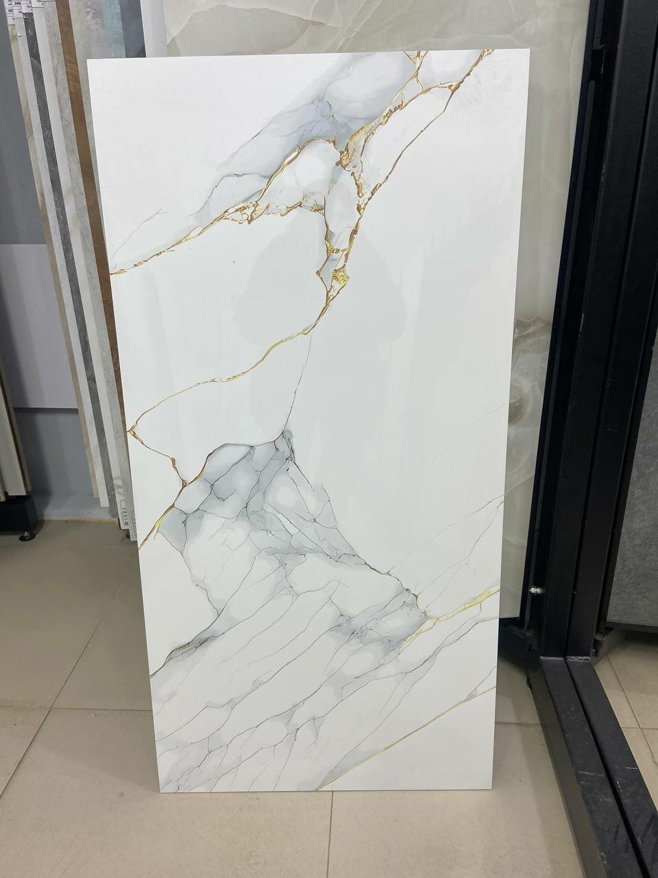 Керамический гранит Carrara Gold White 600*1200, производство Индия, 1 шт - 1 плитка