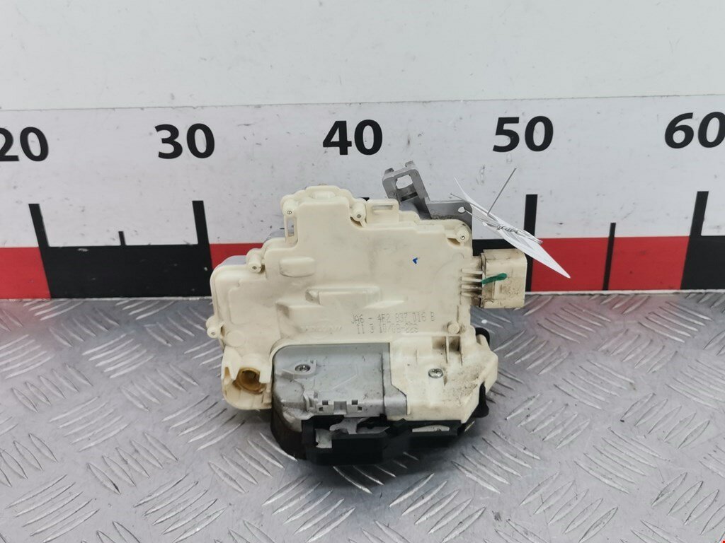Замок двери передней правой Audi A6 C6 4F2837016B арт. 1850682