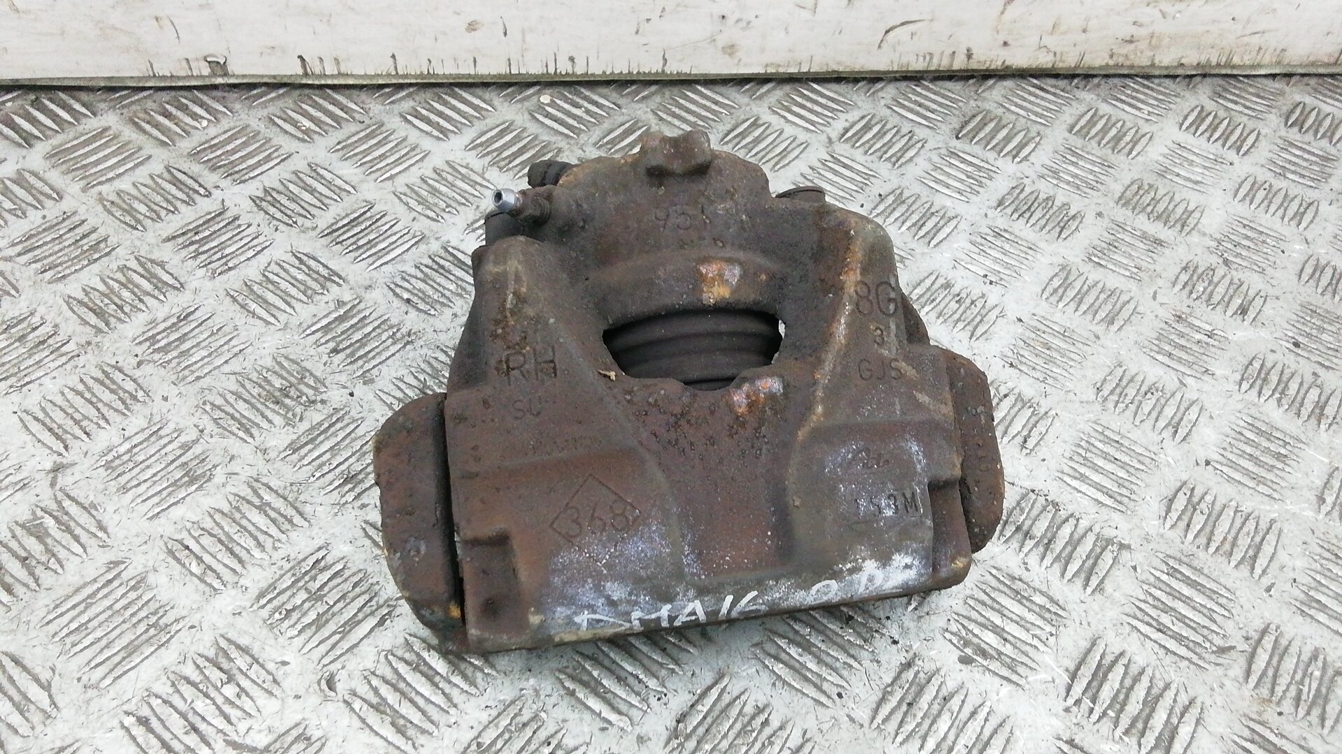 Суппорт тормозной передний правый RENAULT MEGANE 3, Номер 410010303R, 410018218R