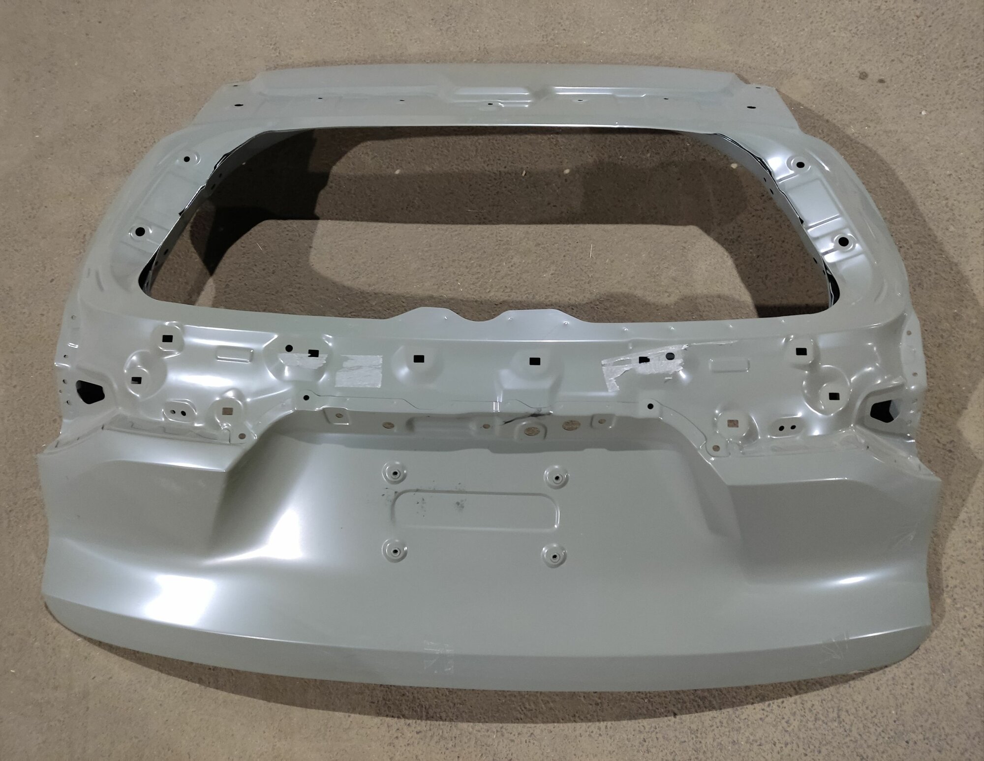 Крышка багажника Haval F7 [1.5 16V 7AMT внедорожник 4X4] 6301119XKQ00B