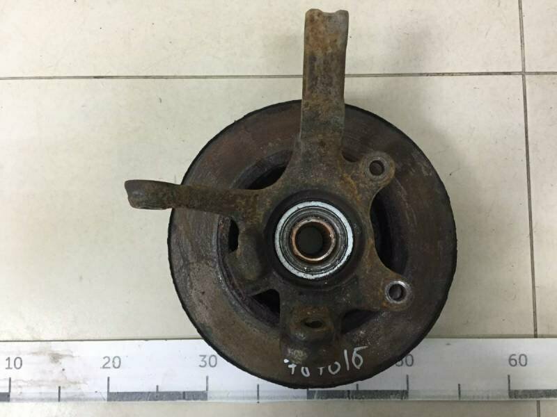 Кулак поворотный передний левый Nissan Almera N16 2000-2006 кат.номер: 400155M000