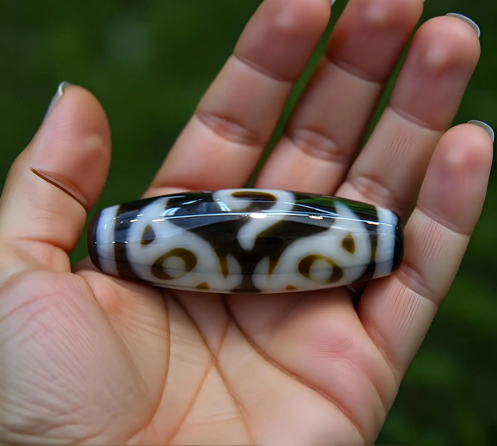 Объемные тибетские бусины Дзи из агата и оникса 38x12 мм