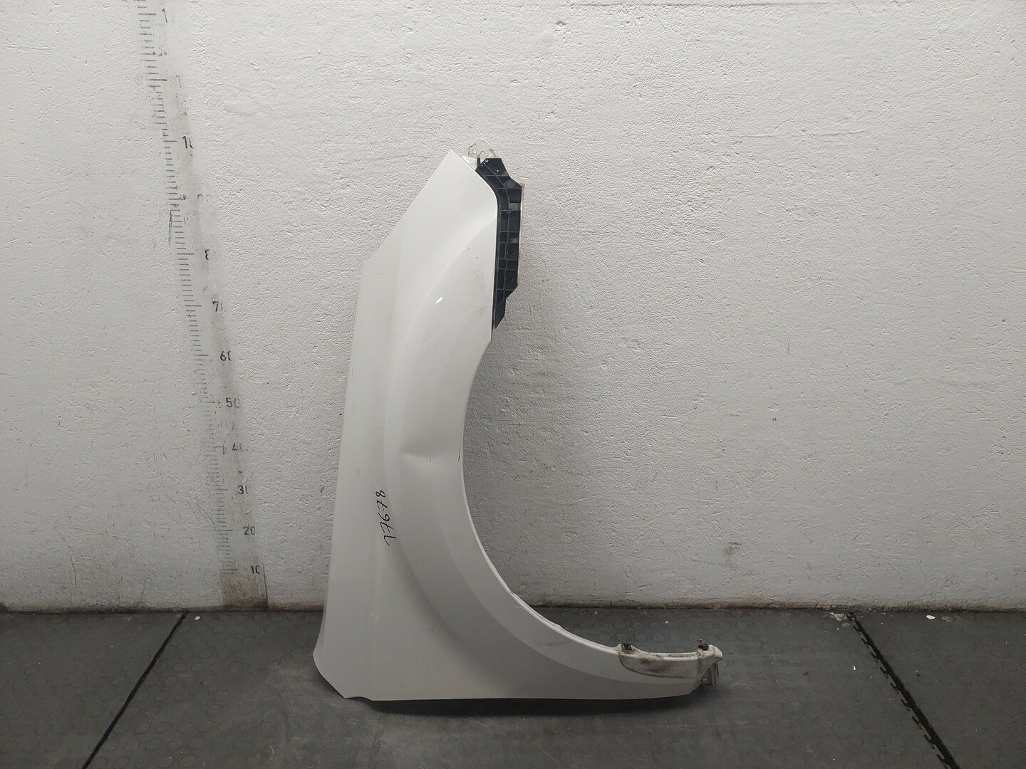 Крыло правое переднее Subaru Legacy (B14) Б/У